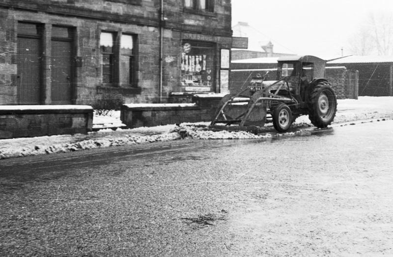 Snowplough clearing snow - Falkirk Council