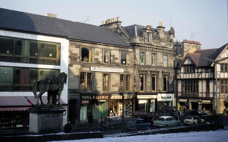 Duke of Wellington Statue, Newmarket St, Falkirk - Falkirk Council