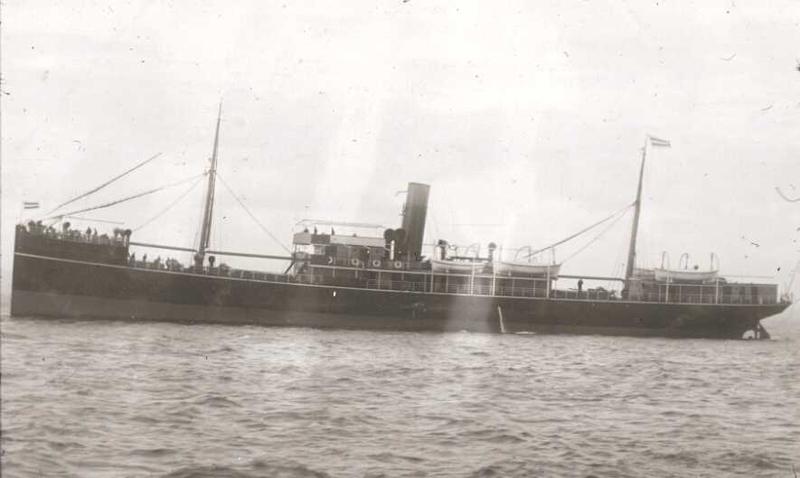 SS Awaji Maru at sea. - Falkirk Council