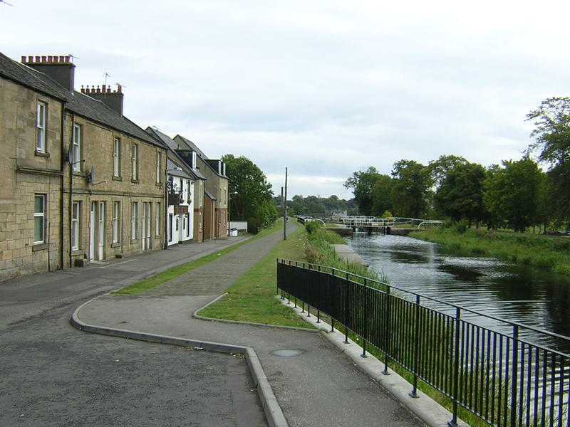 Forth and Clyde Canal from Lock 16 road bridge - Falkirk Council
