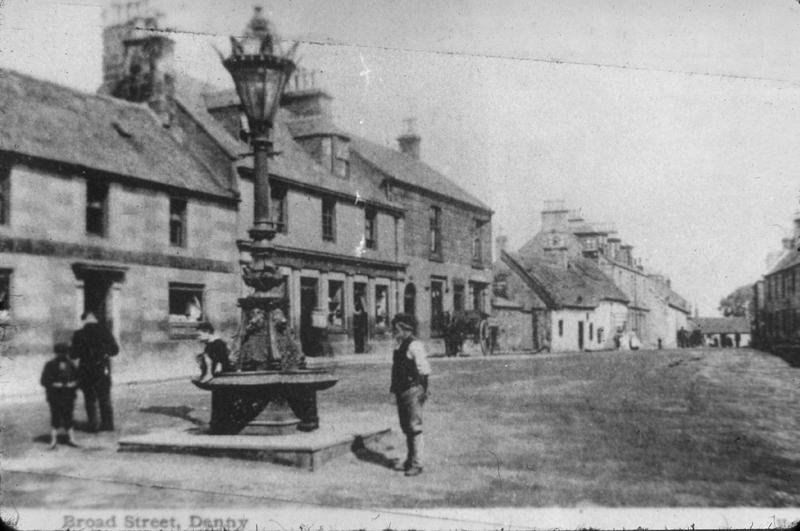 Broad Street, Denny - Falkirk Council
