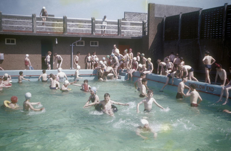 Zetland Park swimming pool - Falkirk Council