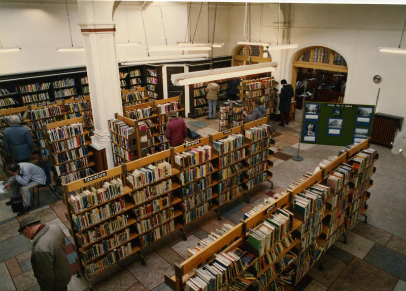 Falkirk Library interior - Falkirk Council