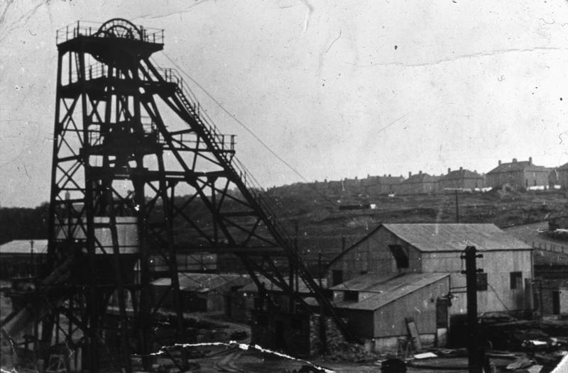 Miners at Kinneil Colliery - Falkirk Council