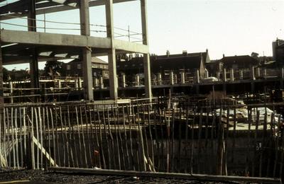 Howgate Shopping Centre site from rear of High Street during ...