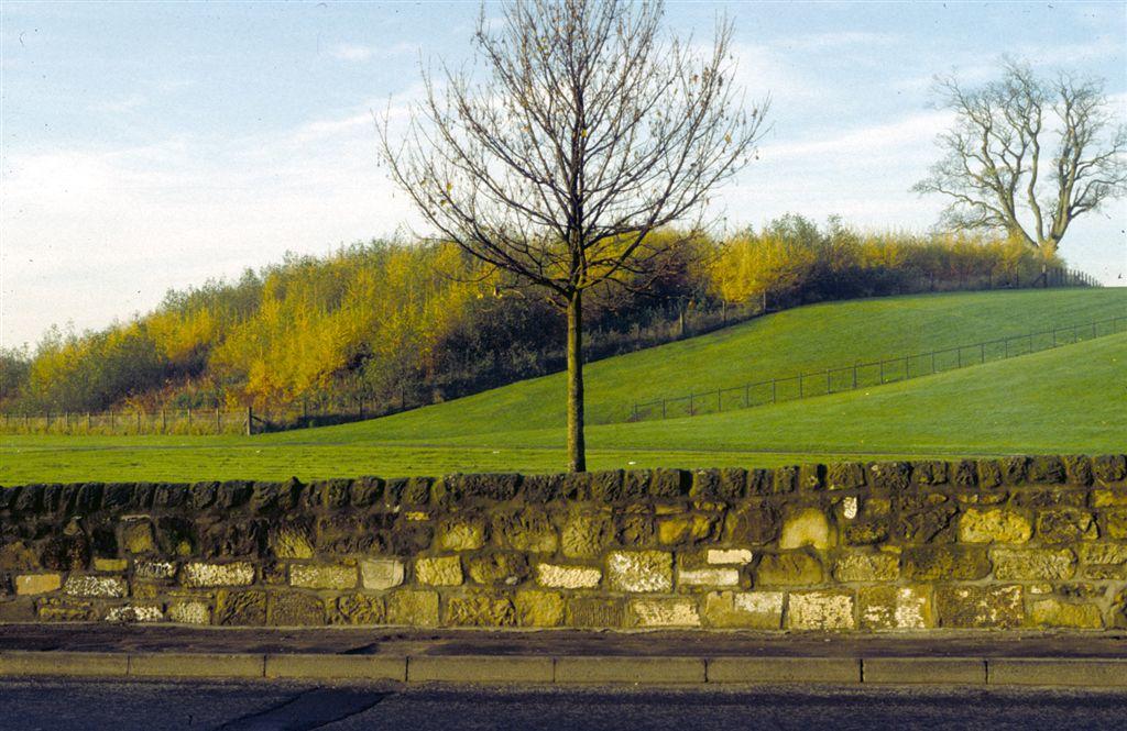 Herbertshire Castle Park, Dunipace - Falkirk Council