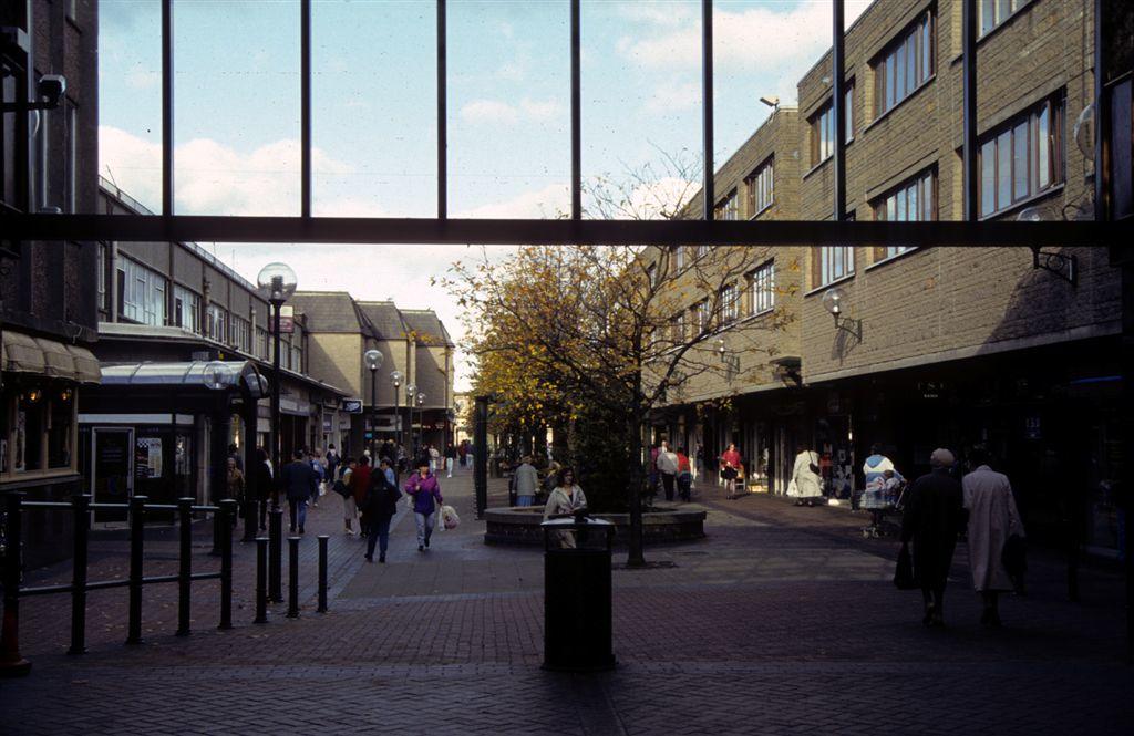 LaPorte Precinct, Grangemouth Town Centre - Falkirk Council