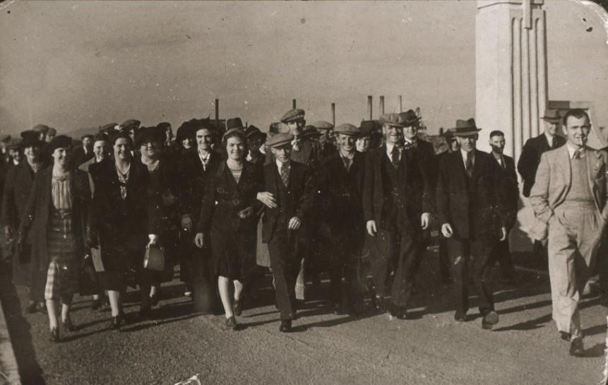 Airport Workers, Grangemouth. - Falkirk Council