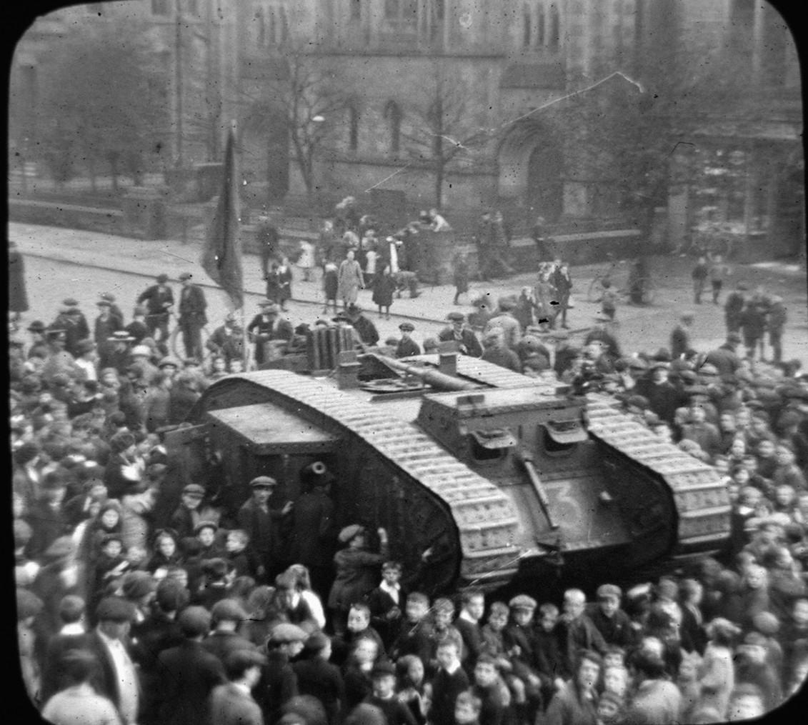 "Julian" the tank in Grangemouth - Falkirk Council