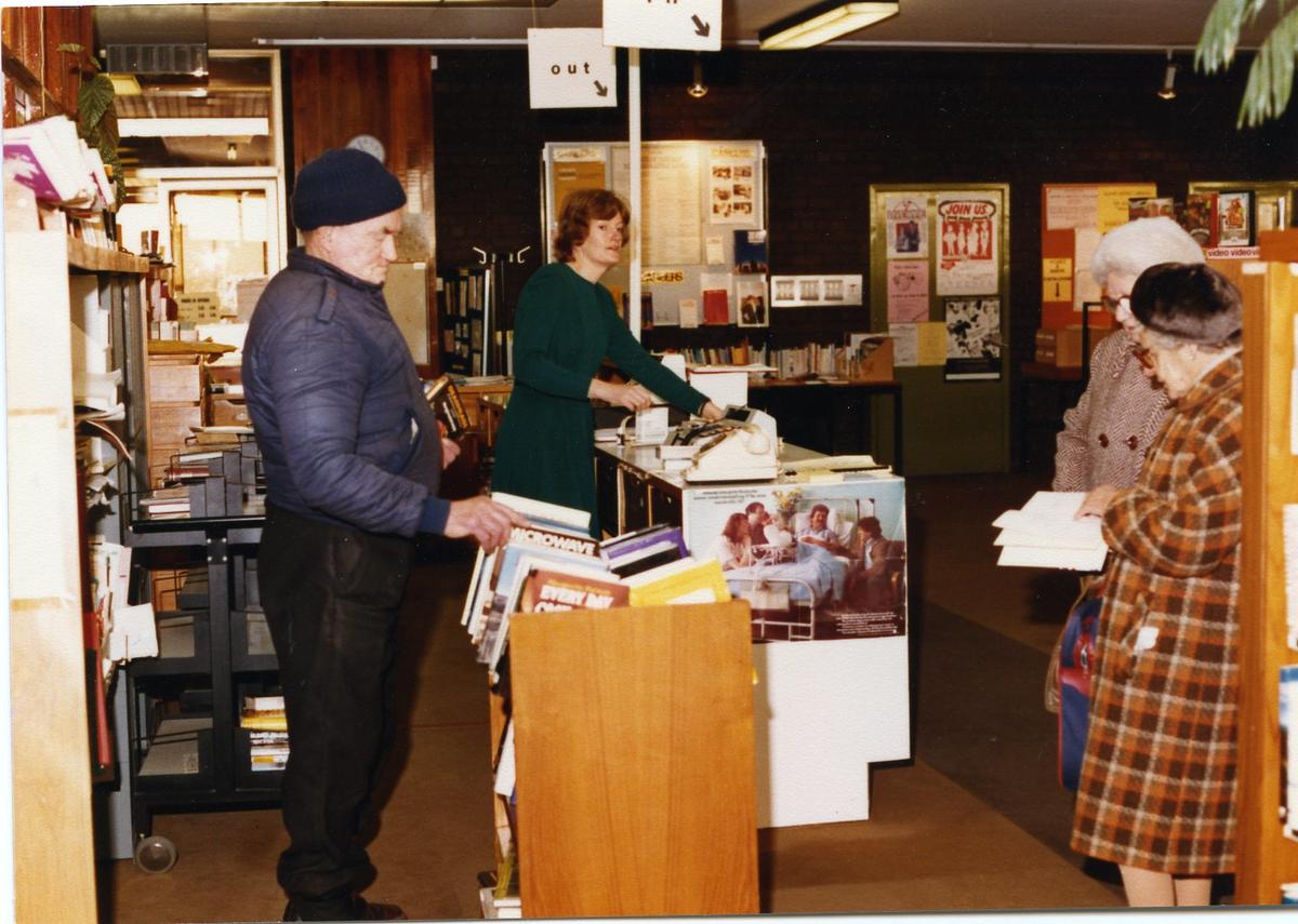 Larbert Library interior - Falkirk Council