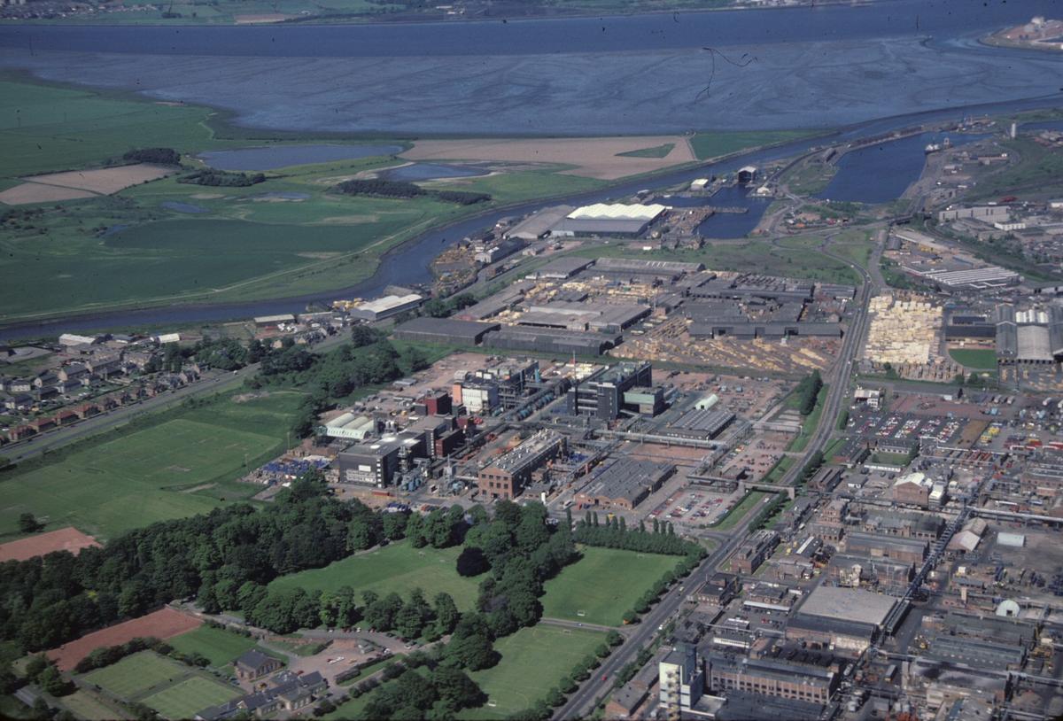 Aerial view of I.C.I.Grangemouth - Falkirk Council