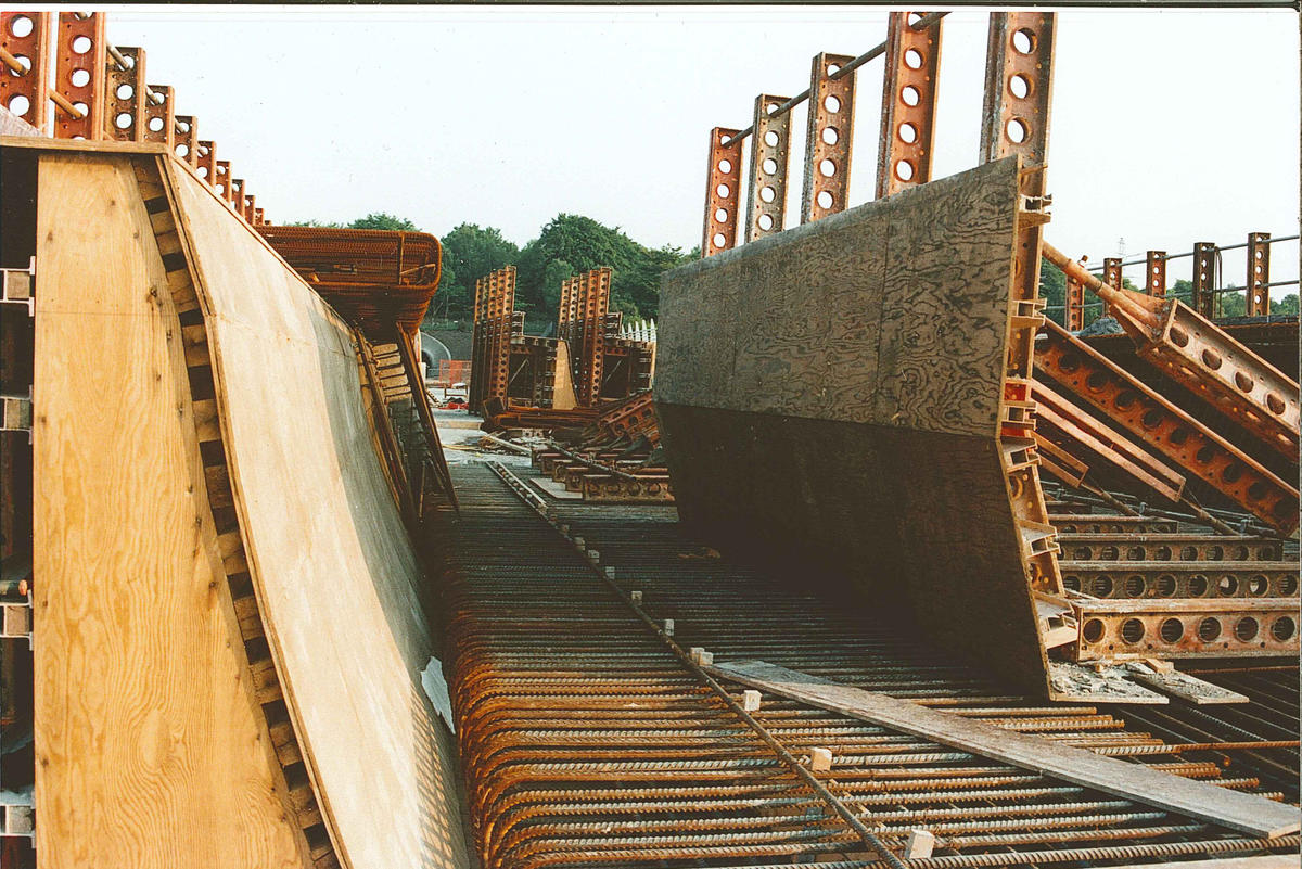 Construction of the Falkirk Wheel - Falkirk Council
