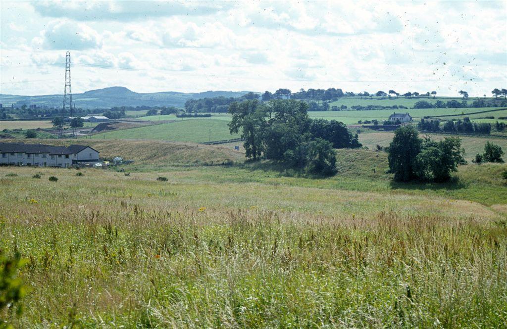 Gilston, looking east - Falkirk Council